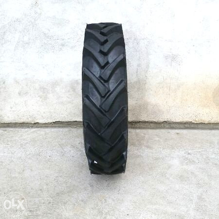 12,4-28 Traktorske gume - Gume i felge za traktore - OLX.ba