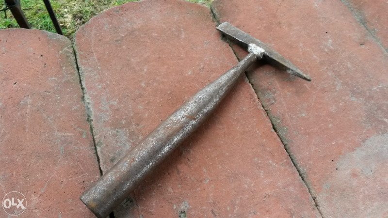 STARI,METALNI ČEKIĆ - Ručni alati - OLX.ba
