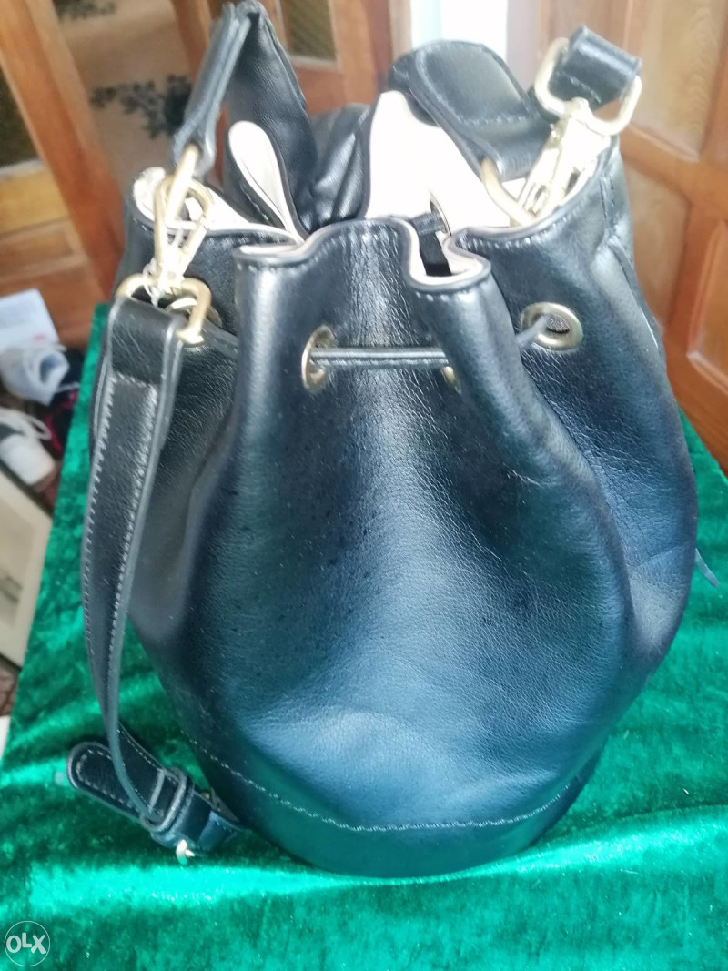 Zara Basic ženska torba nova - Casual torbe - OLX.ba