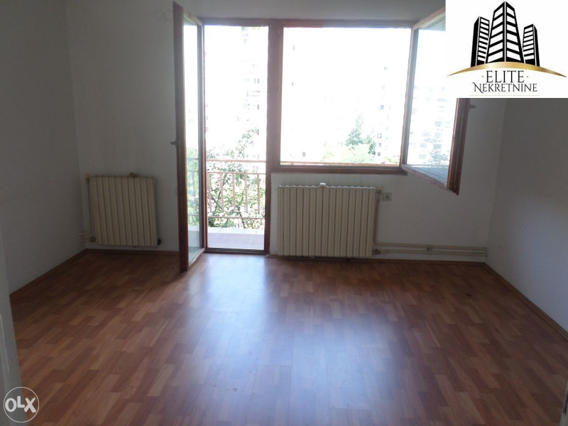 Svrakino , trospratna kuca na prodaju! - Kuće - OLX.ba