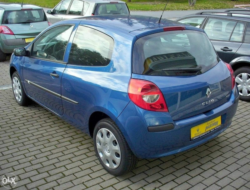 Renault Clio 3 Klio 3 daska gepeka polica - Unutrašnji izgled - OLX.ba