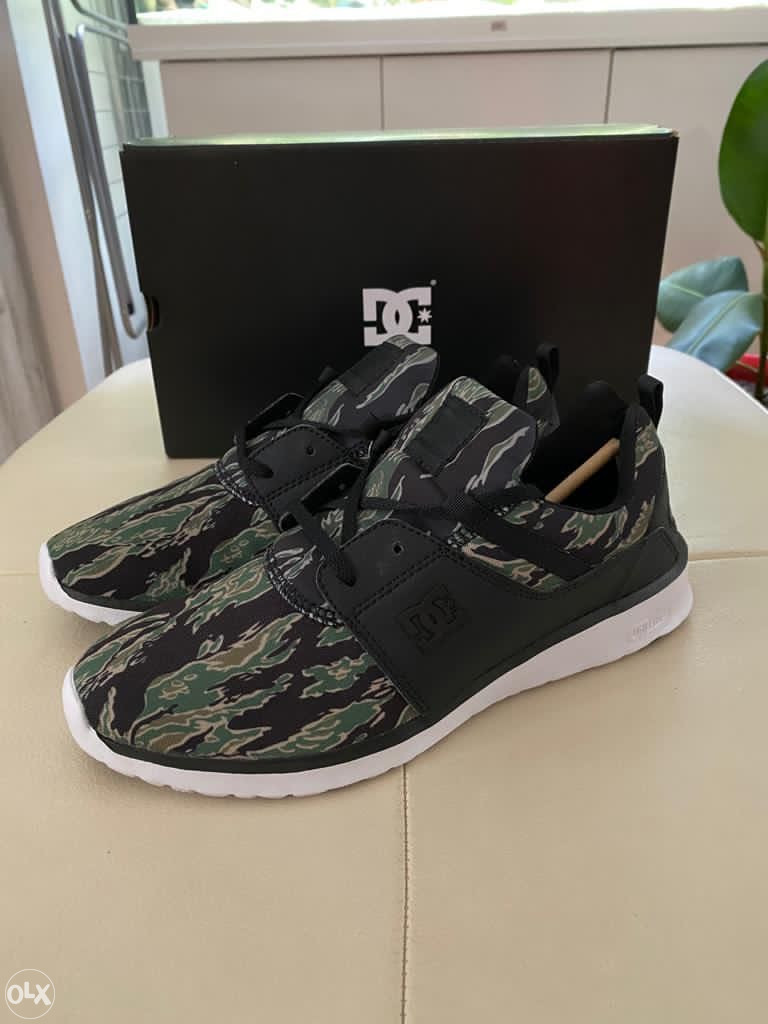 *DC Shoes* Patike vl.42,43 i 44 - Tene/Patike - OLX.ba