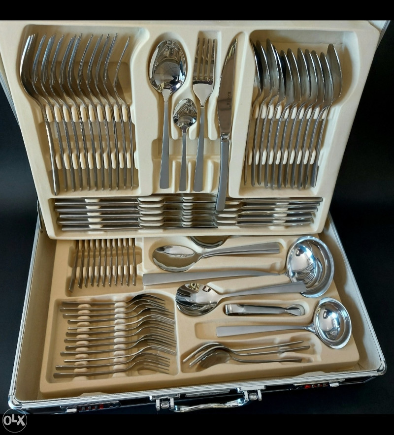 ESCAJG ZA 12 OSOBA - Kašike, viljuške i noževi - OLX.ba
