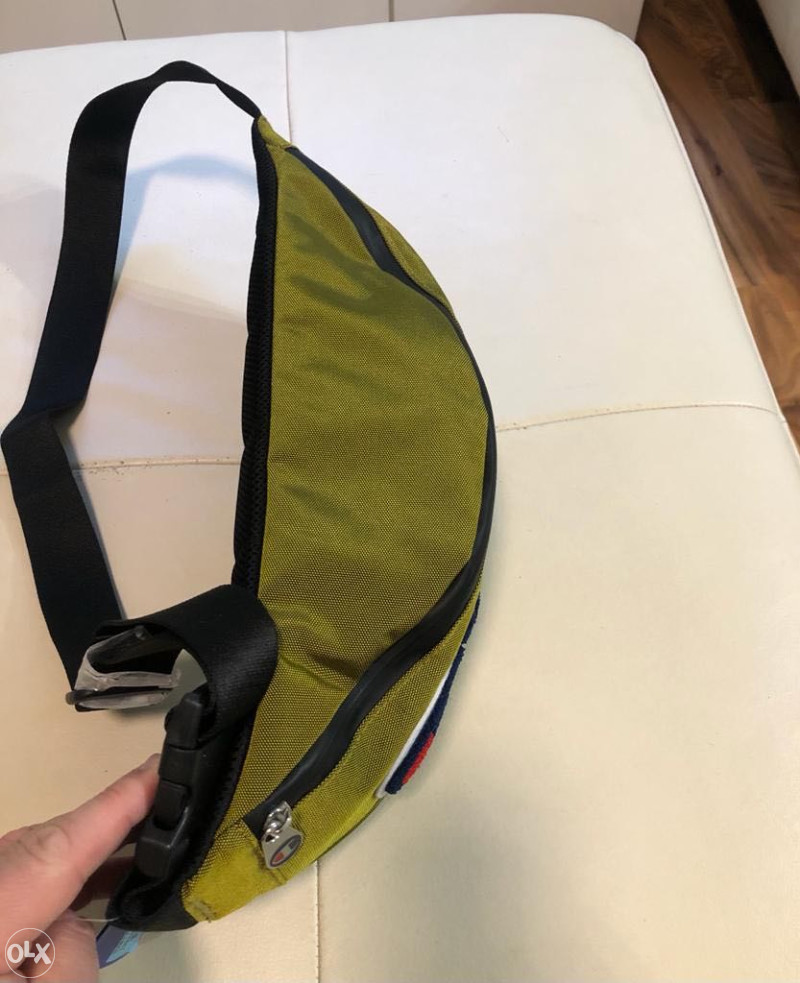 *Champion* Torbica (bubreg) - Torbe - OLX.ba