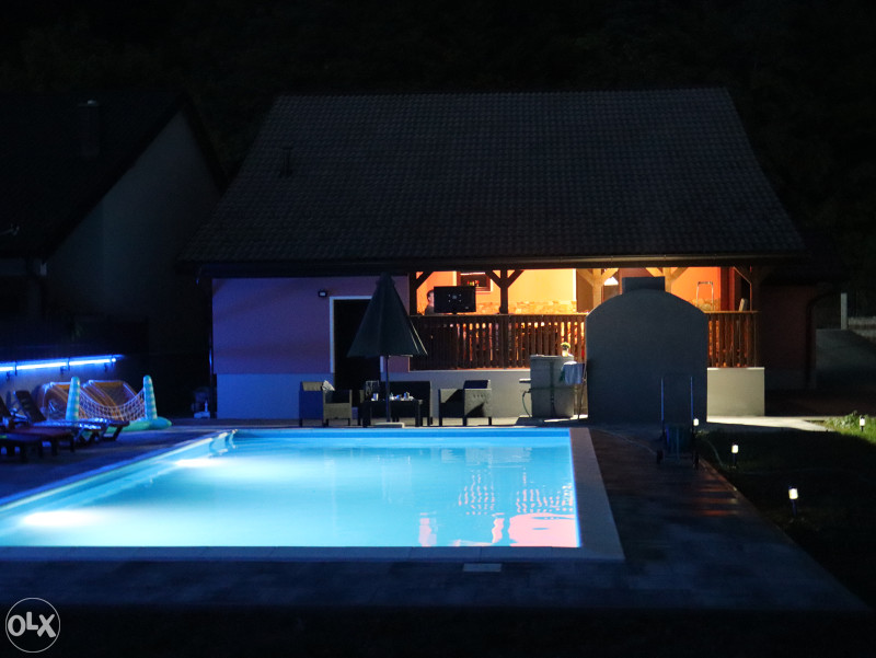Izdavanje kuce sa bazenom - Kuće - OLX.ba