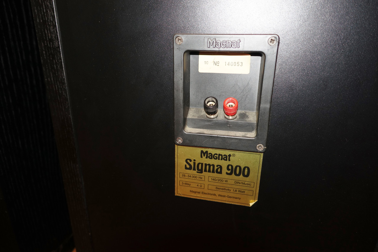 MAGNAT SIGMA 900 Hi Fi zvucnici - Zvučnici/Woofer/Kutije (Hi-Fi) - OLX.ba