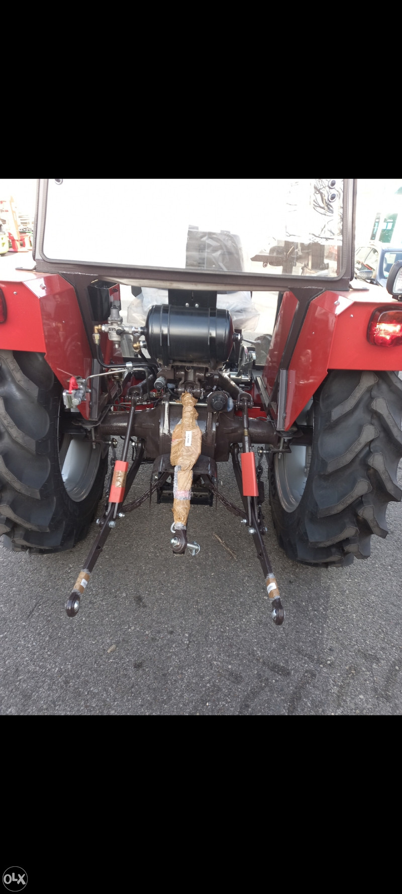 Traktor TAFE 42 DI sa kabinom - Traktori - OLX.ba