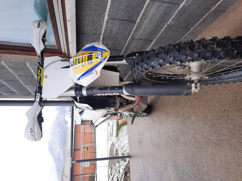 Husqvarna 350 cm3 - motor kroser - Motocikli - OLX.ba