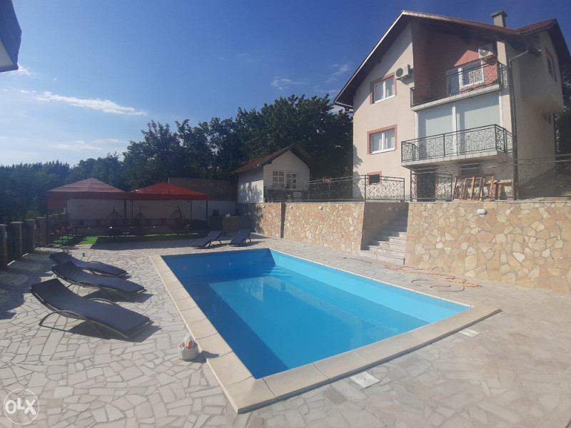 KUCA SA BAZENOM SARAJEVO VILA ODMOR .062577536 - Kuće - OLX.ba