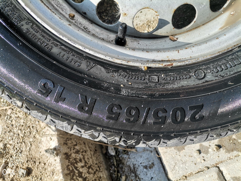 Guma i felga kamp prikolica - Felge s gumama (Točkovi komplet) - OLX.ba