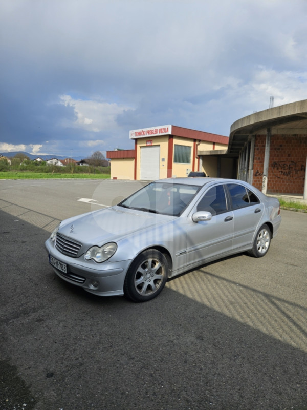 Mercedes-Benz C 220 C220 - Automobili - OLX.ba