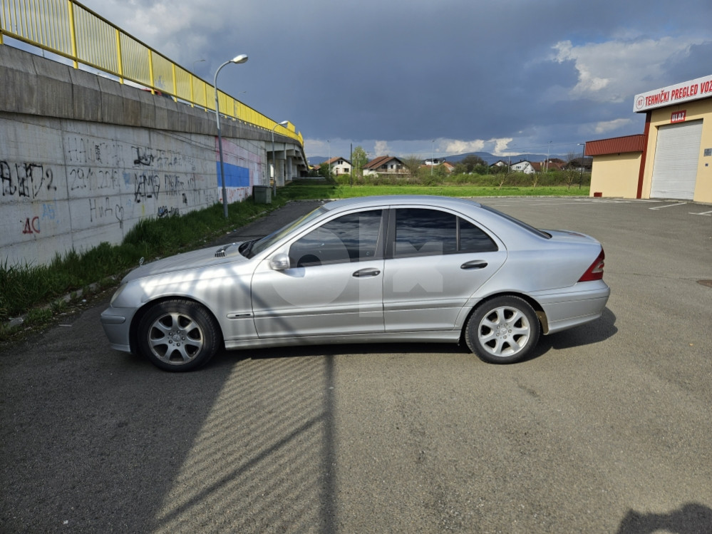 Mercedes-Benz C 220 C220 - Automobili - OLX.ba