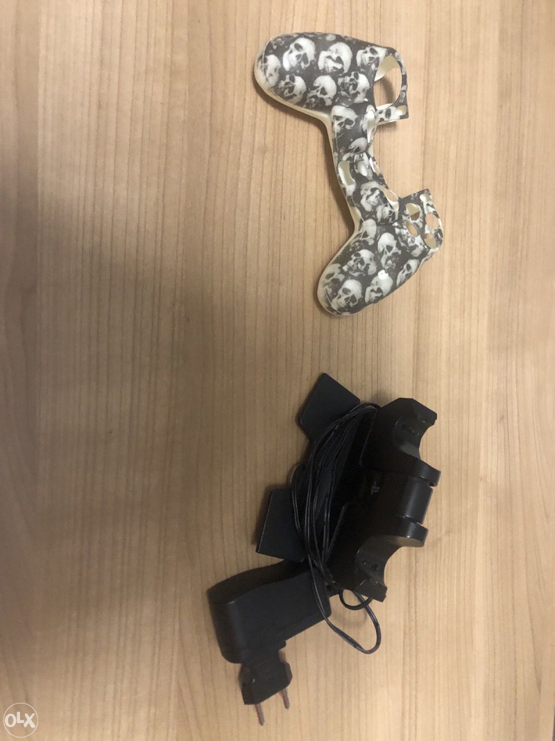 PS4 Playstation 4 + oprema - Konzole - OLX.ba