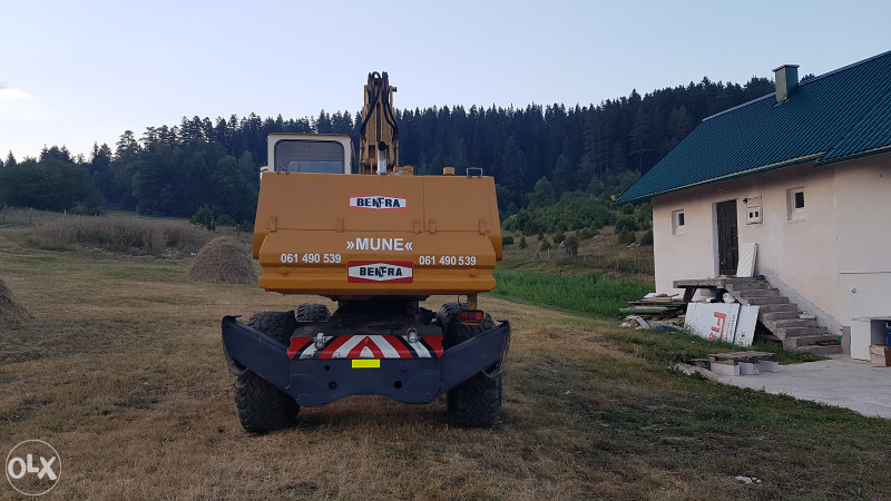 Bager tockas rovokopac - Bageri - OLX.ba