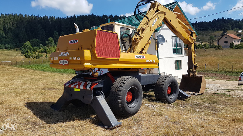 Bager tockas rovokopac - Bageri - OLX.ba