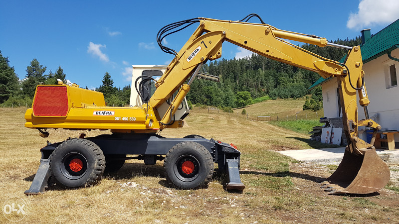 Bager tockas rovokopac - Bageri - OLX.ba