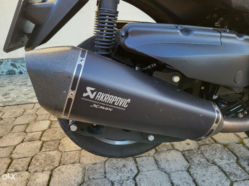 SKUTER YAMAHA XMAX 400 AKRAPOVIC - Motocikli - OLX.ba