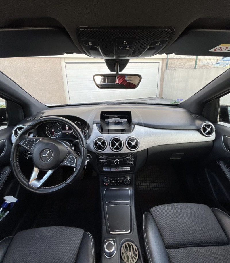 Mercedes-Benz B180,7 G-tronic FULL LED 31.000 km presao - Automobili ...