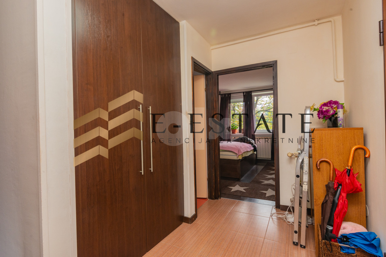 Dvosoban stan Dobrinja C5 Novi Grad 57m2 - Stanovi - OLX.ba