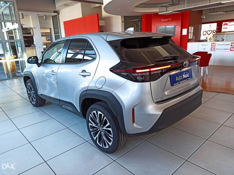 Toyota Yaris Cross 1.5 VVT-i Elegant - Automobili - OLX.ba