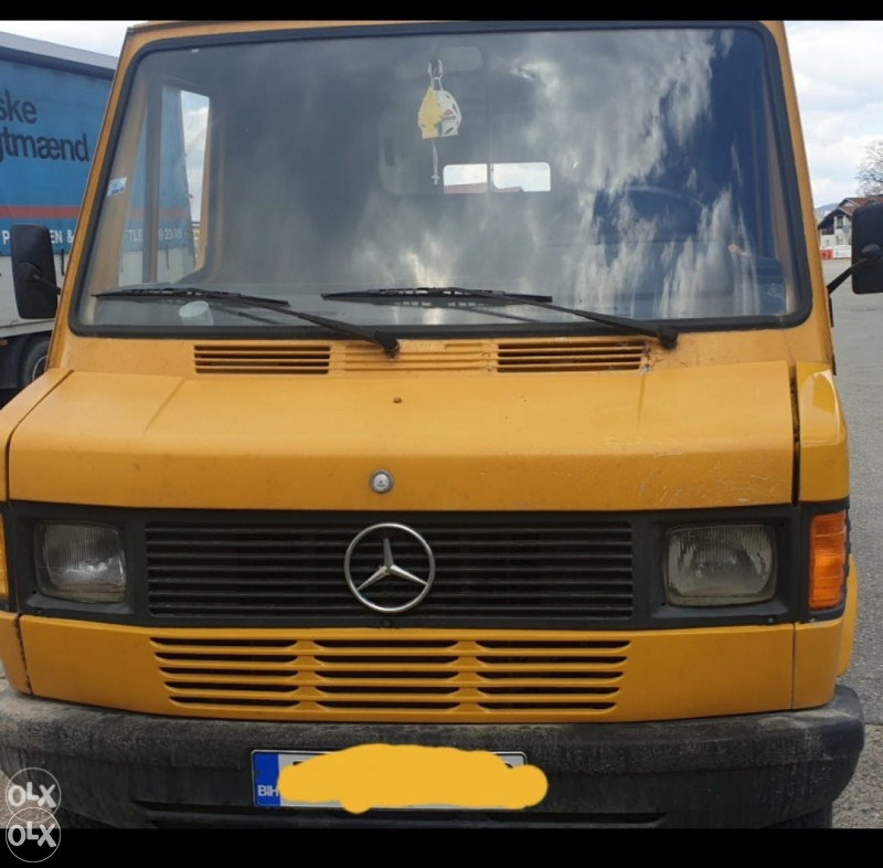 KOMBI MERCEDES 207 - Teretna vozila - OLX.ba