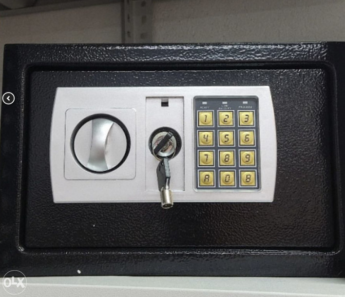 Elektronski sef- trezor za novac i oružje - Sefovi - OLX.ba