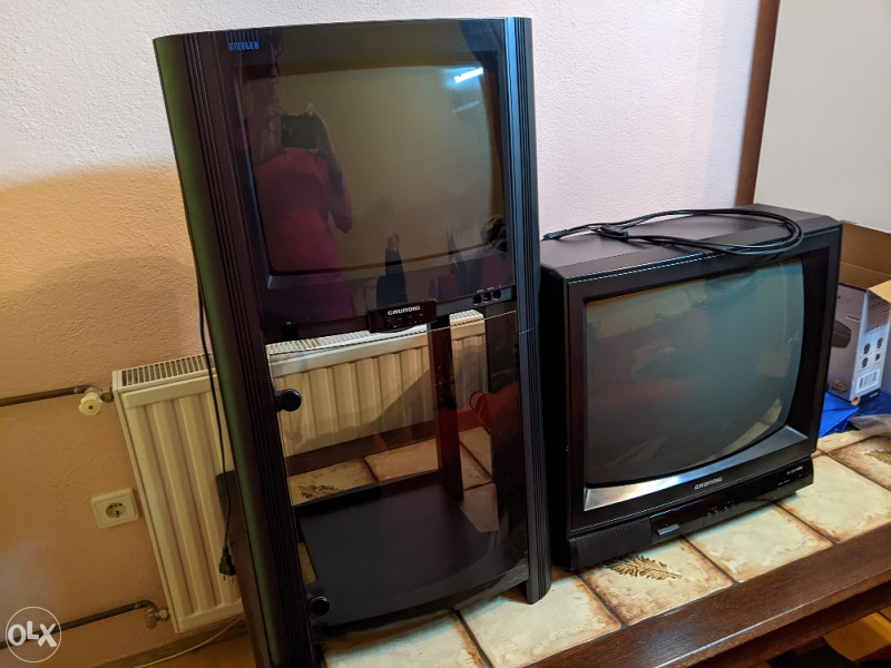 Plati jedan drugi gratis- dva Grundig TV 50 KM - CRT Standarni - OLX.ba