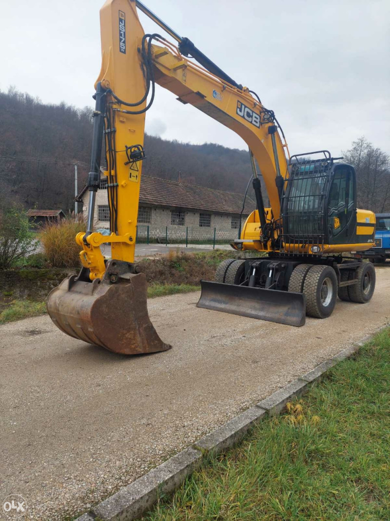 Bager JCB JS175W 2011.god - Bageri - OLX.ba
