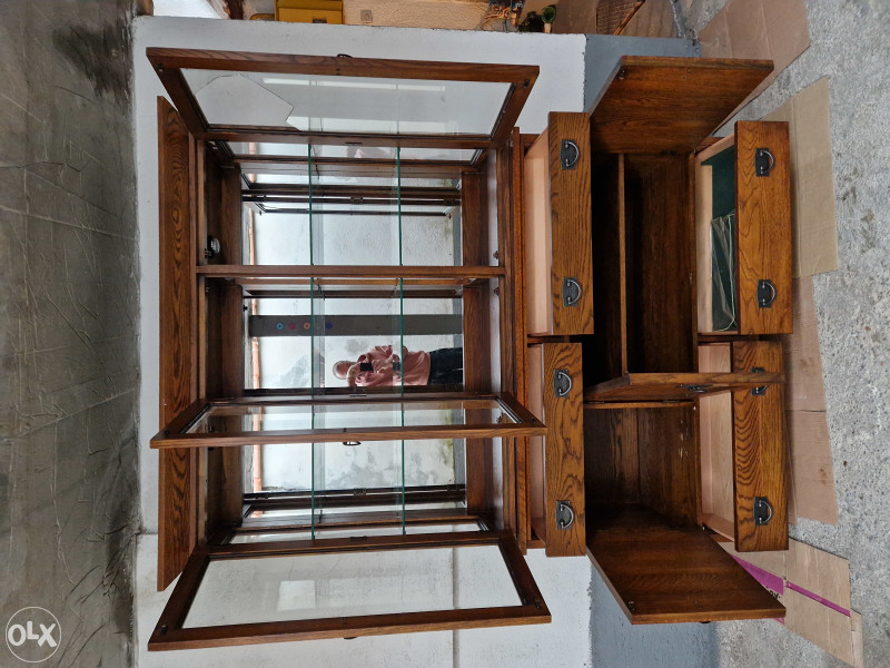 Drvena Staklena Vitrina Hrast Puno Drvo Komoda - Vitrine - OLX.ba