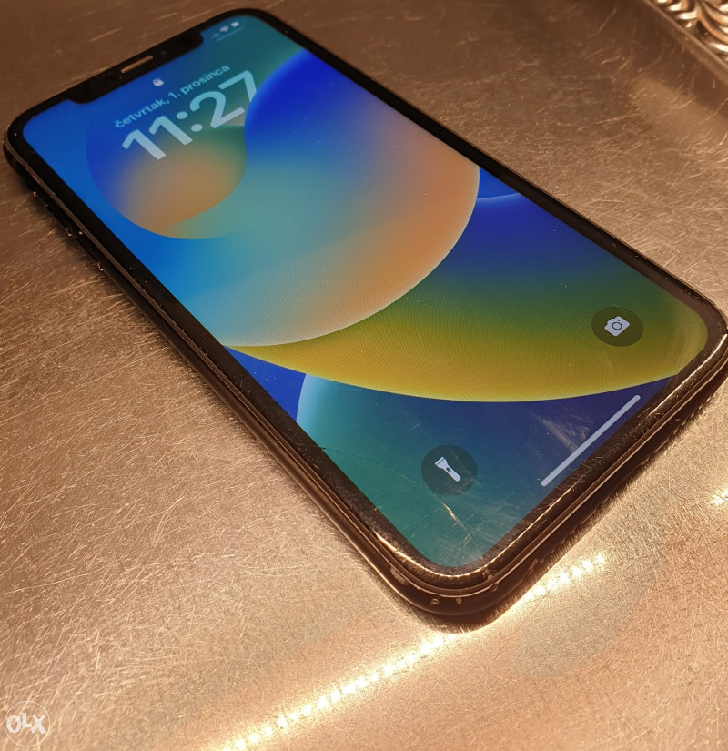 Apple iPhone XR - Mobiteli - OLX.ba