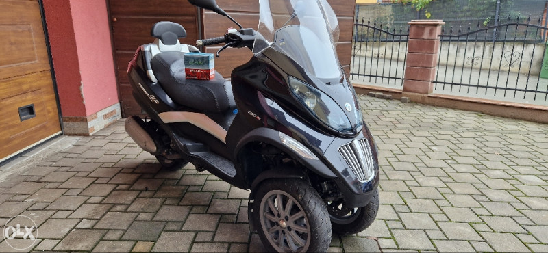 Piaggio mp3 250i registrovan do 6.6.2024 - Motocikli - OLX.ba