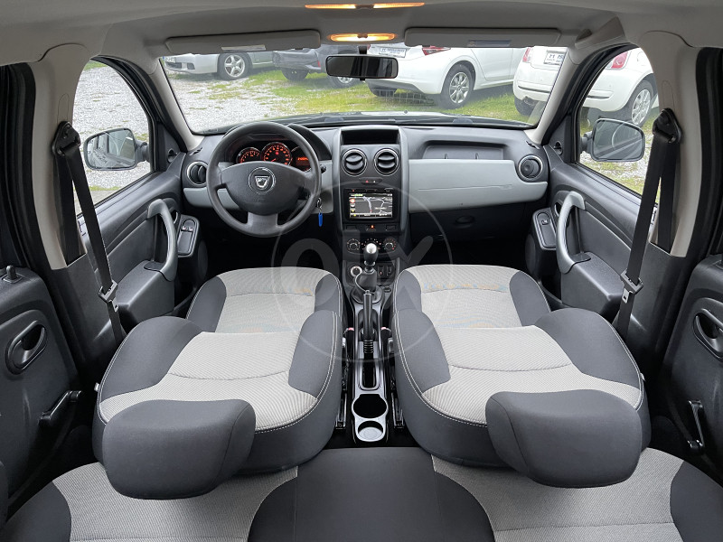 Dacia Duster 4X4 1.5Dci 81KW 2014 NAVI Uvoz ŠVICARKSA - Automobili - OLX.ba