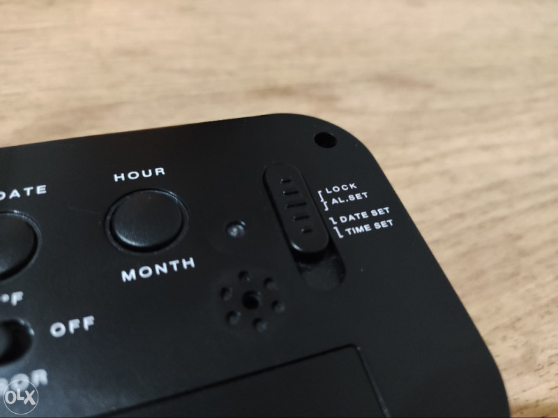 Budilnik SVEN sa funkcijama / JYSK - Zidni i Stoni Satovi - OLX.ba