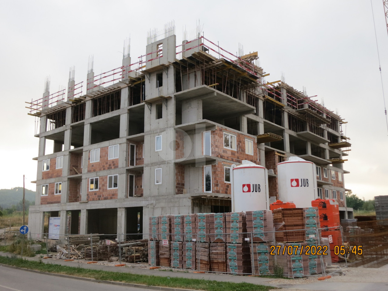 Stan 79,50 m2 Istočno Sarajevo Dobrinja 4 Lukavica - Stanovi - OLX.ba