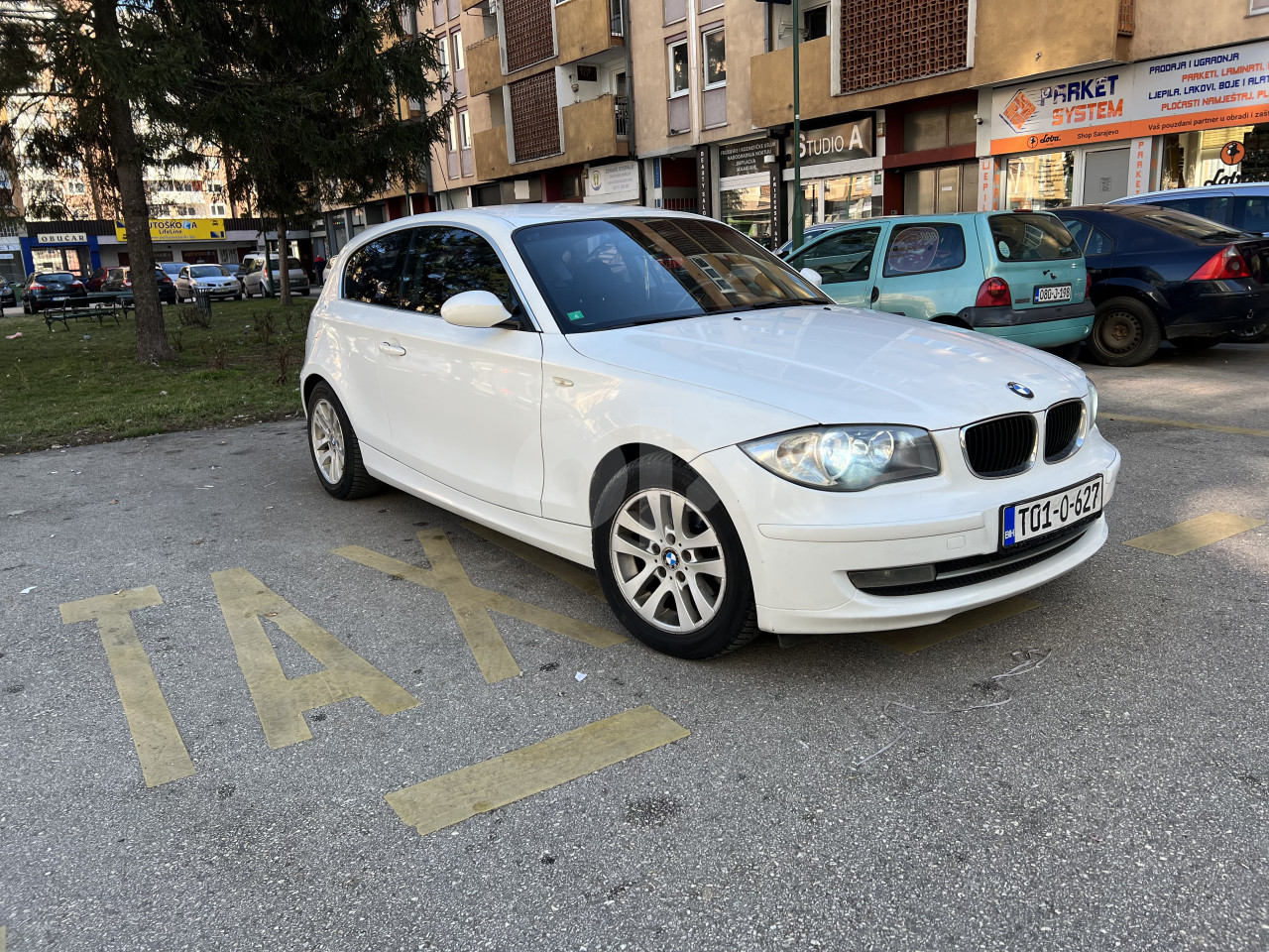 BMW 1 120d 120 d 130kw e81 LCI 2 vrata AC Tomic - Automobili - OLX.ba