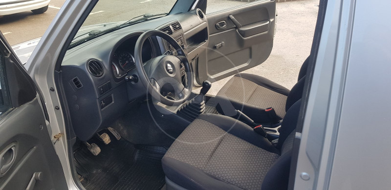 Suzuki Jimny 1.3 benzin 4x4 dzip 2012 god. - Automobili - OLX.ba