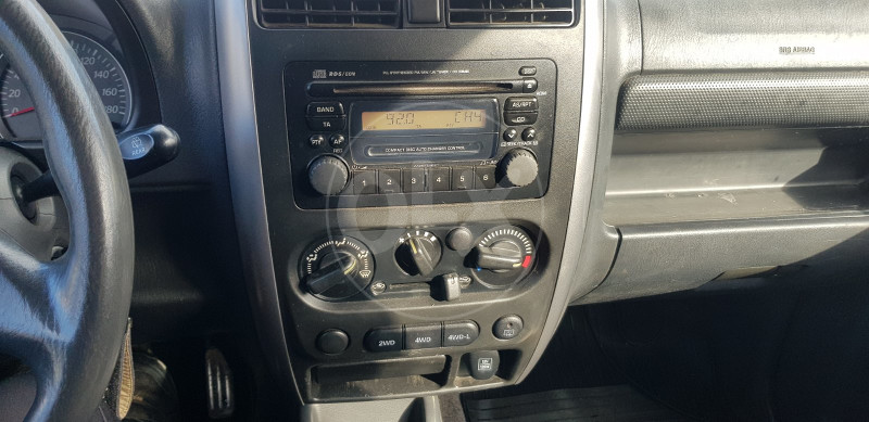 Suzuki Jimny 1.3 benzin 4x4 dzip 2012 god. - Automobili - OLX.ba