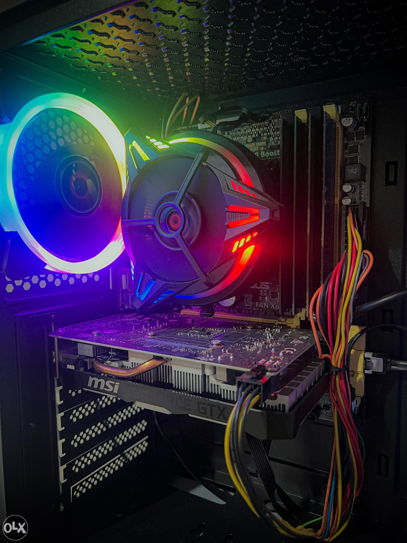 Racunar I7 gaming i monitor - Desktop Računari - OLX.ba