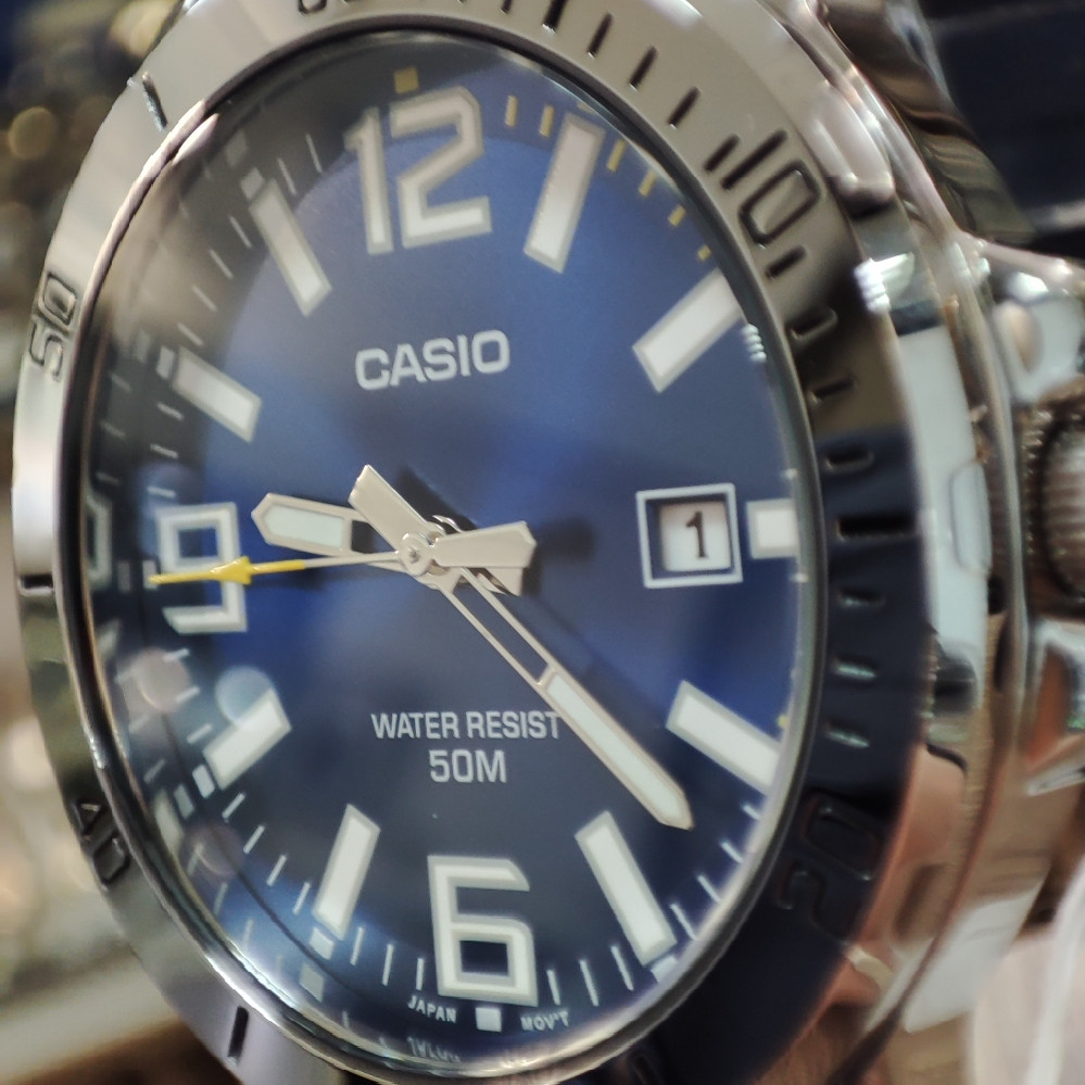CASIO MUSKI SAT MODEL MTP-VD01L-2BVUDF - Ručni Satovi - OLX.ba