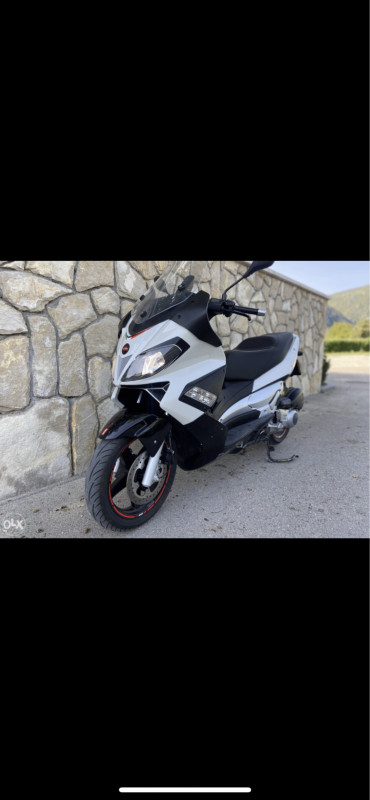Aprilia sr max 300ie - Motocikli - OLX.ba
