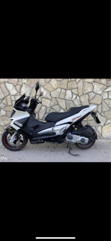 Aprilia sr max 300ie - Motocikli - OLX.ba