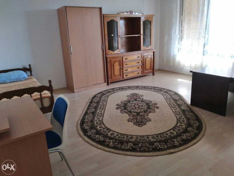 Izdajem stan Trazim cimerku - Stanovi - OLX.ba