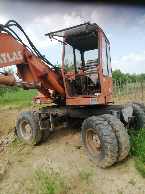 bager atlas - Bageri - OLX.ba