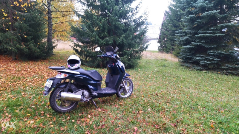 Yamaha 250 malaguti 250 beverly 250 skuter 250 - Motocikli - OLX.ba
