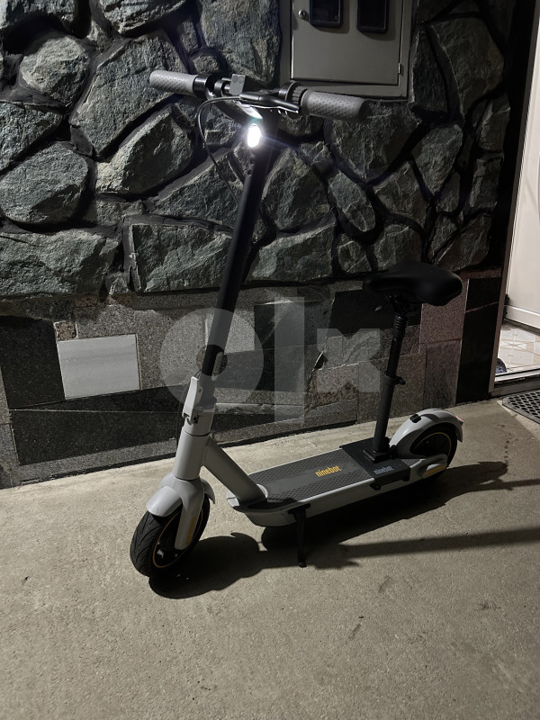 Elektricni trotinet Nineboot sa sjedištem - Električni romobili - OLX.ba