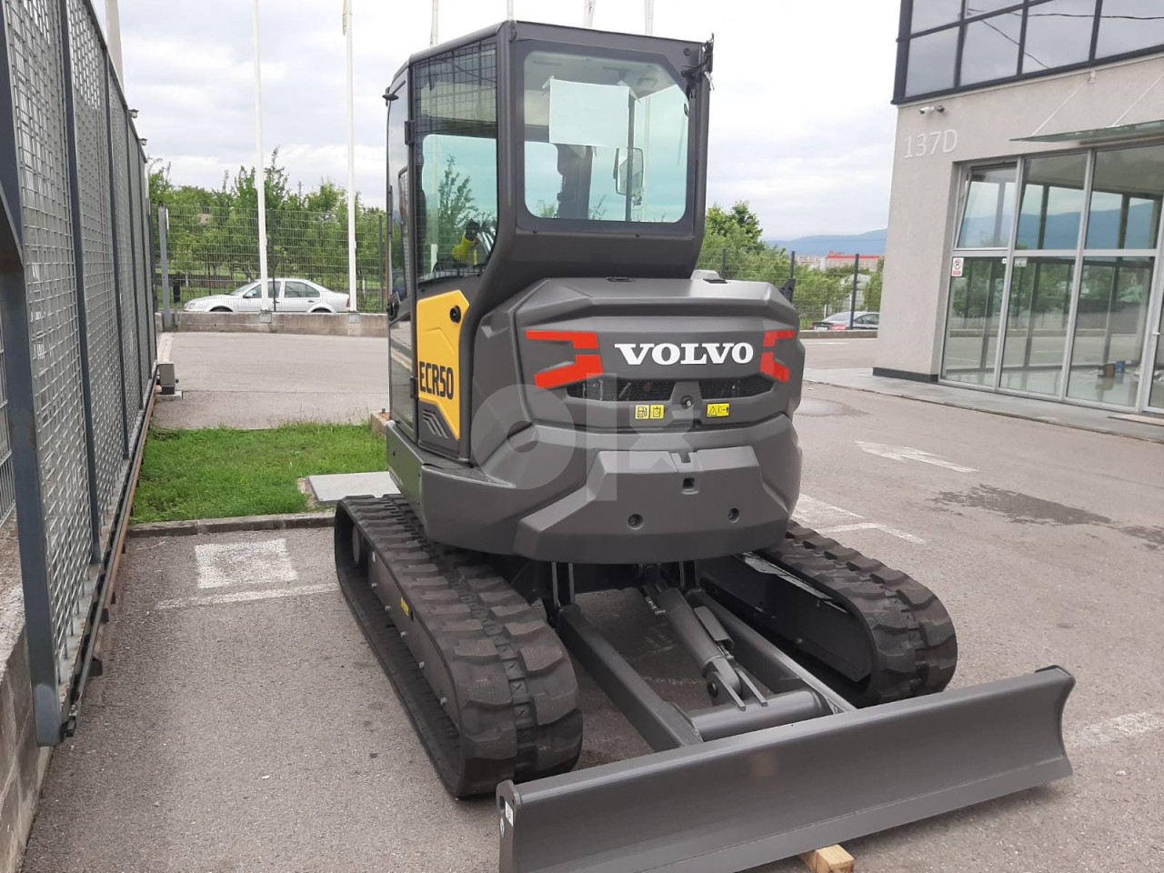 MINI BAGER VOLVO ECR50F (5 tona) - 062 979 147 - Bageri - OLX.ba