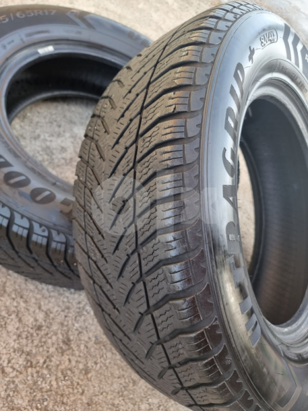 Zimske Gume GoodYear 255/55/17 R17 top stanje - Gume - OLX.ba