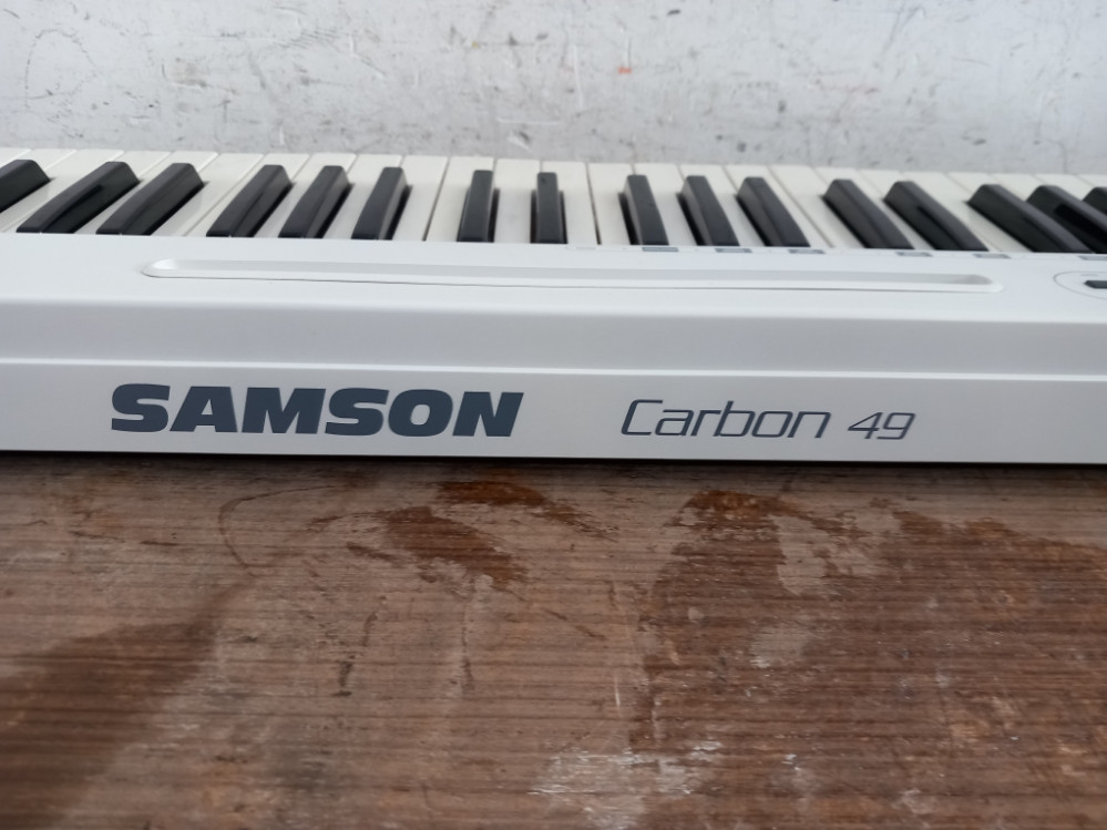 Extra klavijatura SAMSON Carbon 49 MiDi USB kontroler, - Sintisajzer - OLX.ba