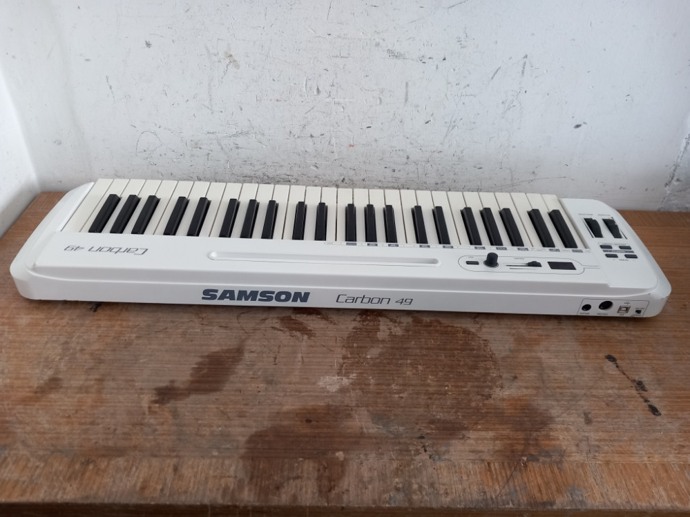 Extra klavijatura SAMSON Carbon 49 MiDi USB kontroler, - Sintisajzer - OLX.ba