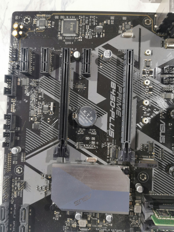 Set Ryzen 5 2600, b450 plus, 16gb ddr4 - Matične ploče - OLX.ba